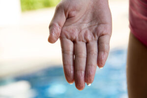 7 Benefits of Salt Water Pool Systems: Why Have Them?